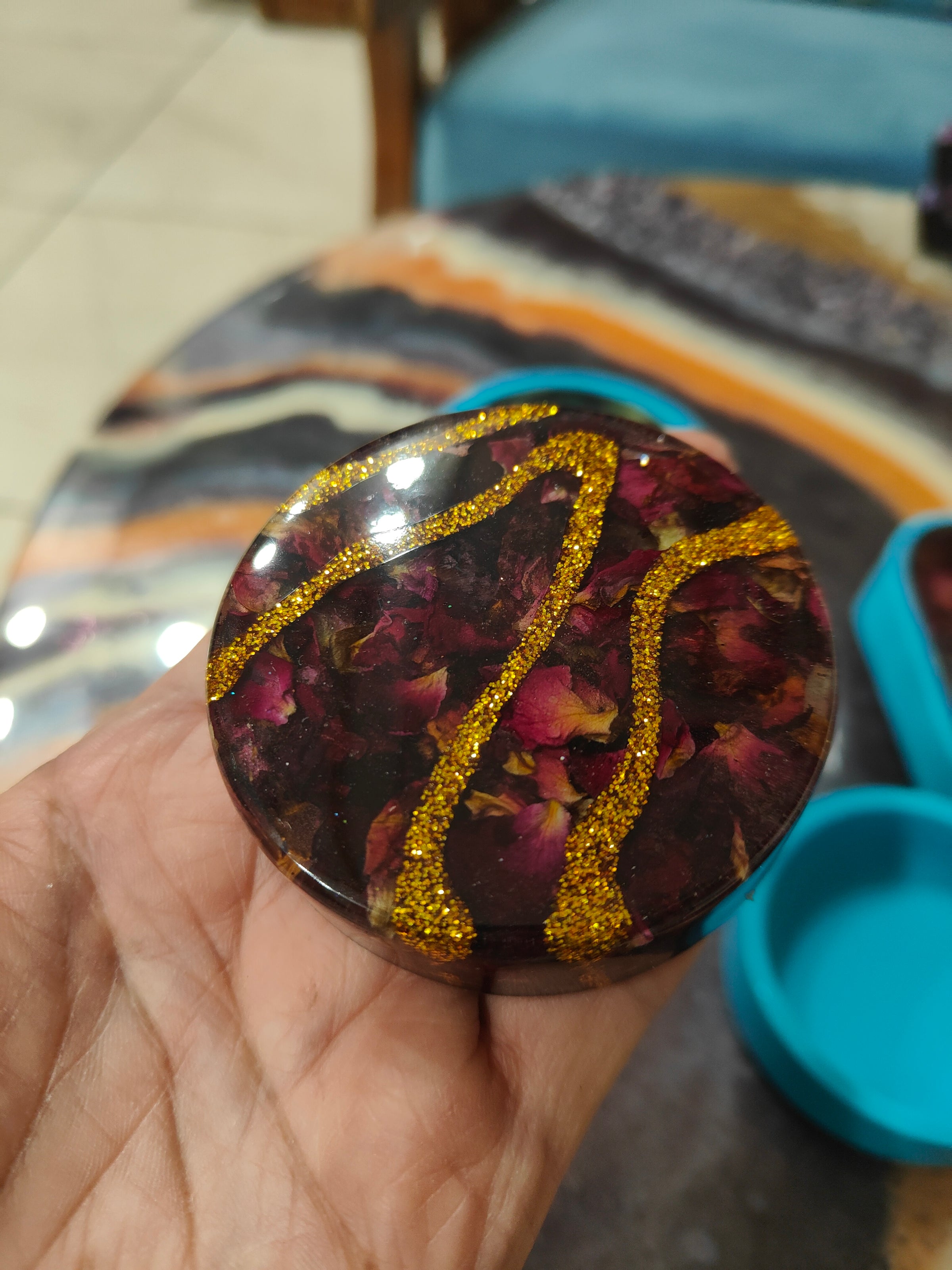 The Mould Story - Round Paperweight Mould